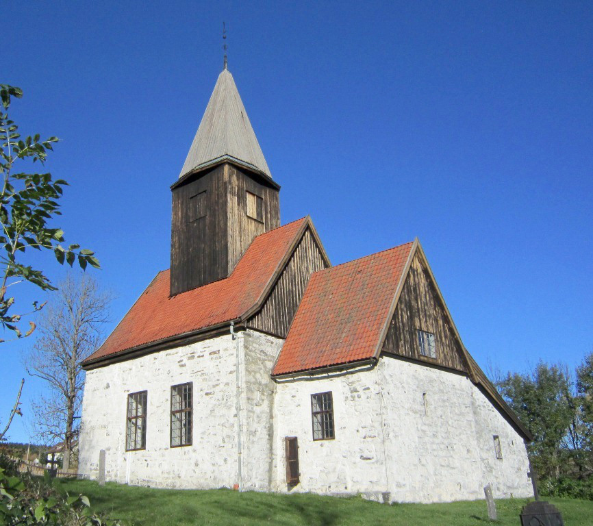 Fiskum gamle kirke – Norske kirker Fiskum gamle kirke – Norske kirker