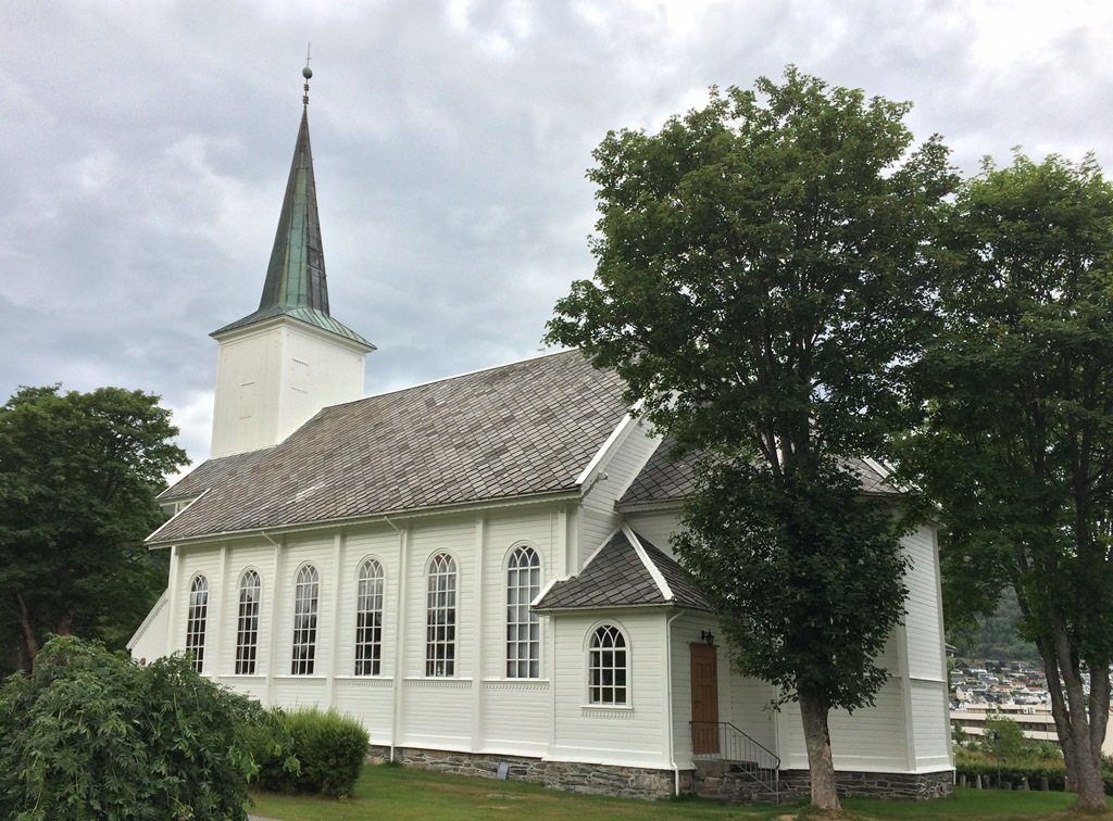 Hareid kirke – Norske kirker